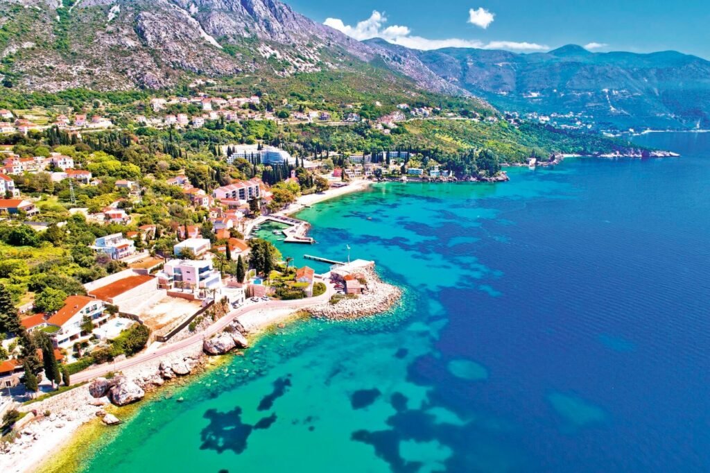 Summer Holiday Group Transfers in Europe in Best Group Transport Europe ...